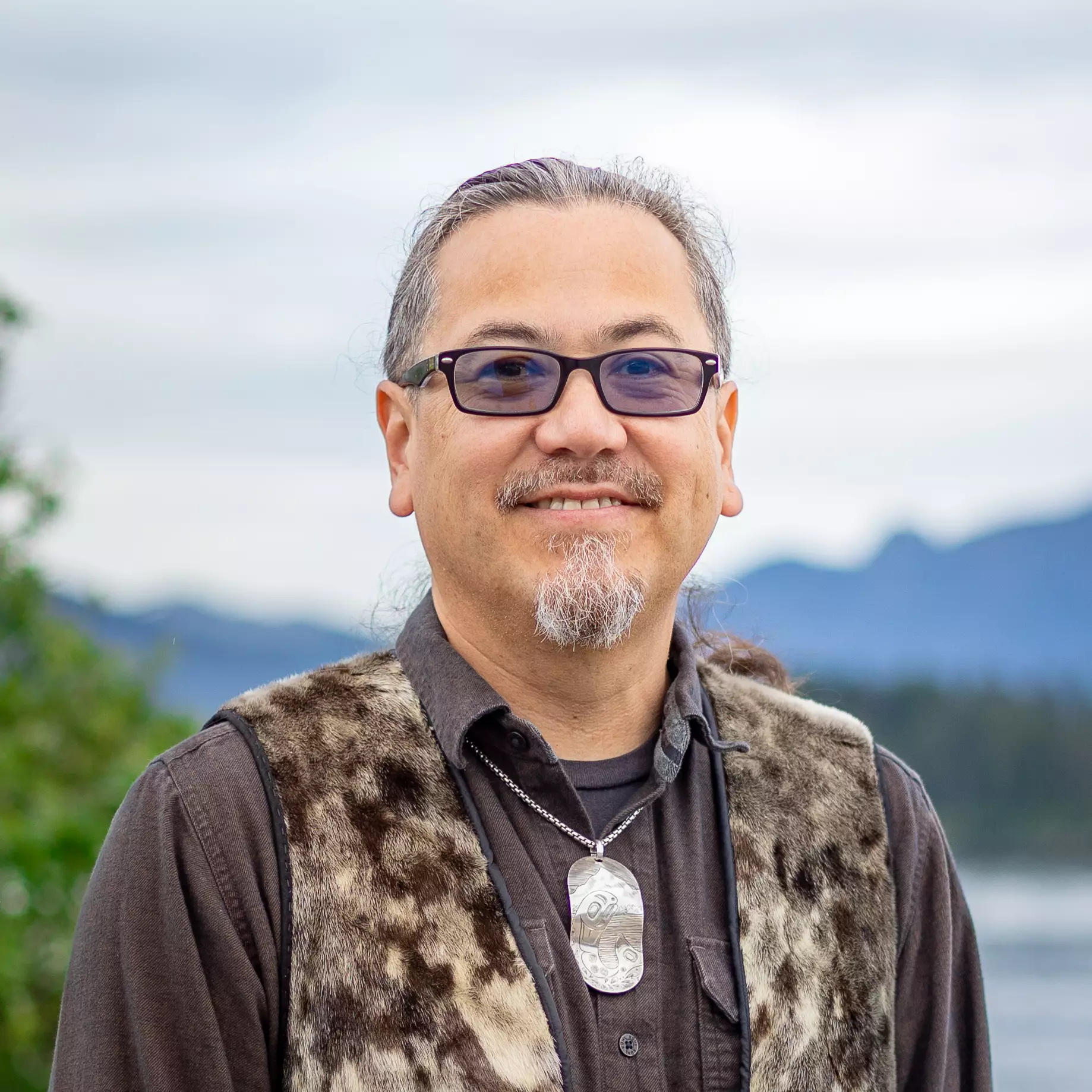 Kaaxúxgu Joe Nelson - Spruce Root